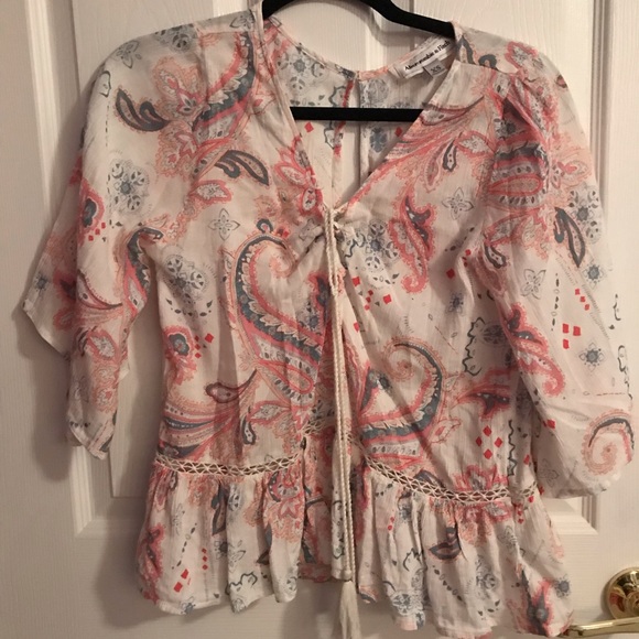 Abercrombie & Fitch | Tops | Abercrombie Blouse Peachy Colors Vine ...